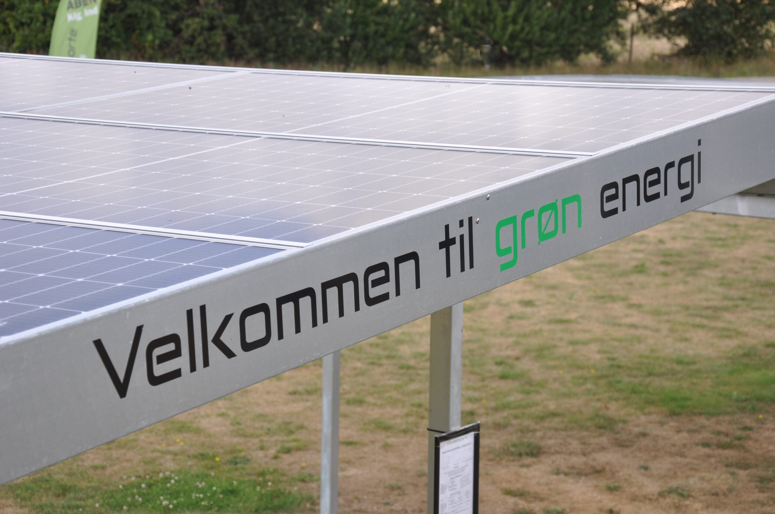 Solcellecarporte.dk – Lad din carport blive dit nye elværk